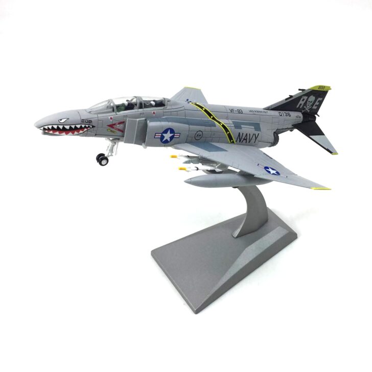 Modelo F-4 Phantom Fighter Bomber - Escala 1:100 - Kiosque da Aviação ...